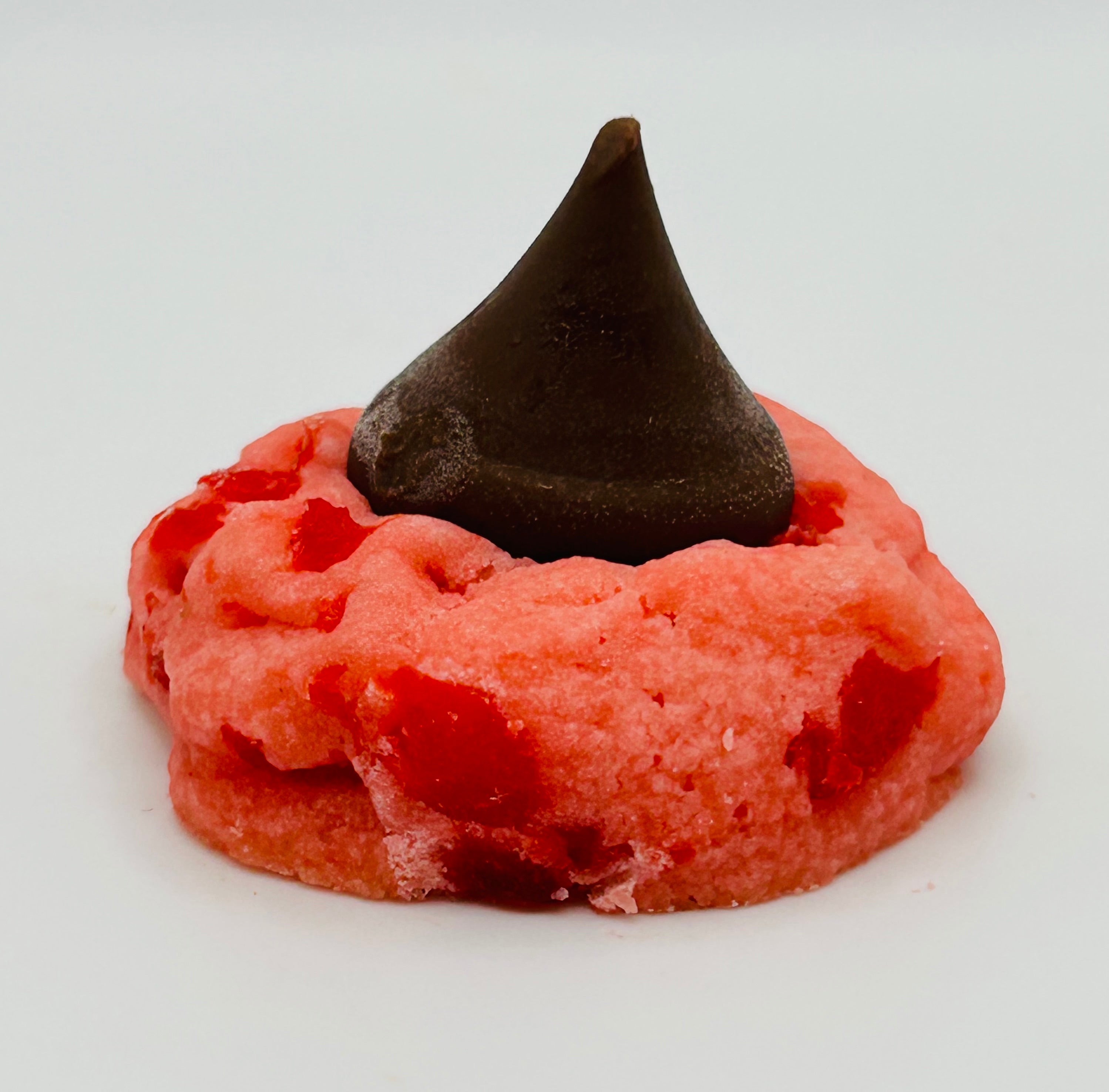 Cherry kiss cookie $ 15 lb – Amazing Sweets Bakery